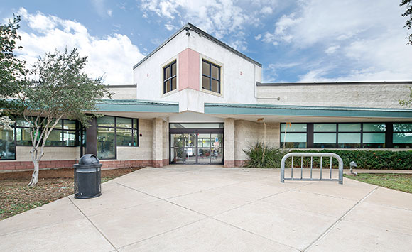 Locations & Hours | Austin Public Library